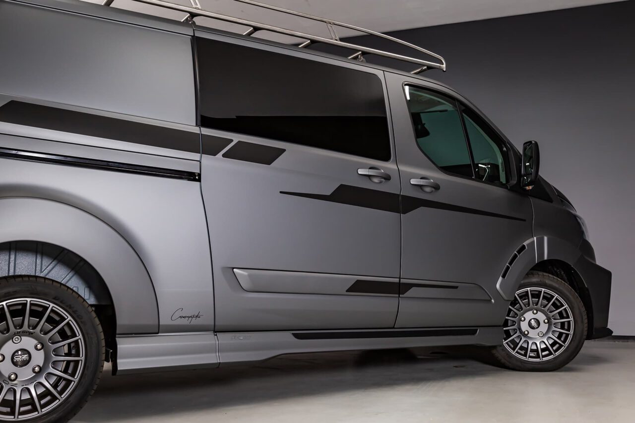 Ford Transit Custom MSRT | CarWrapStudio | Bel 0229-746 011