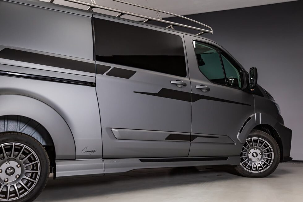 Ford Transit Custom MSRT | CarWrapStudio | Bel 0229-746 011