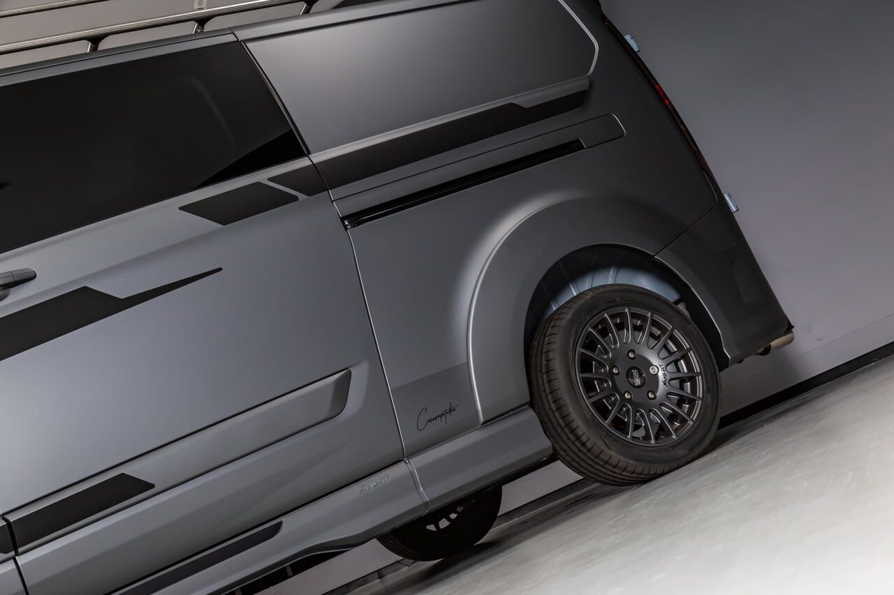 Ford Transit Custom MSRT | CarWrapStudio | Bel 0229-746 011