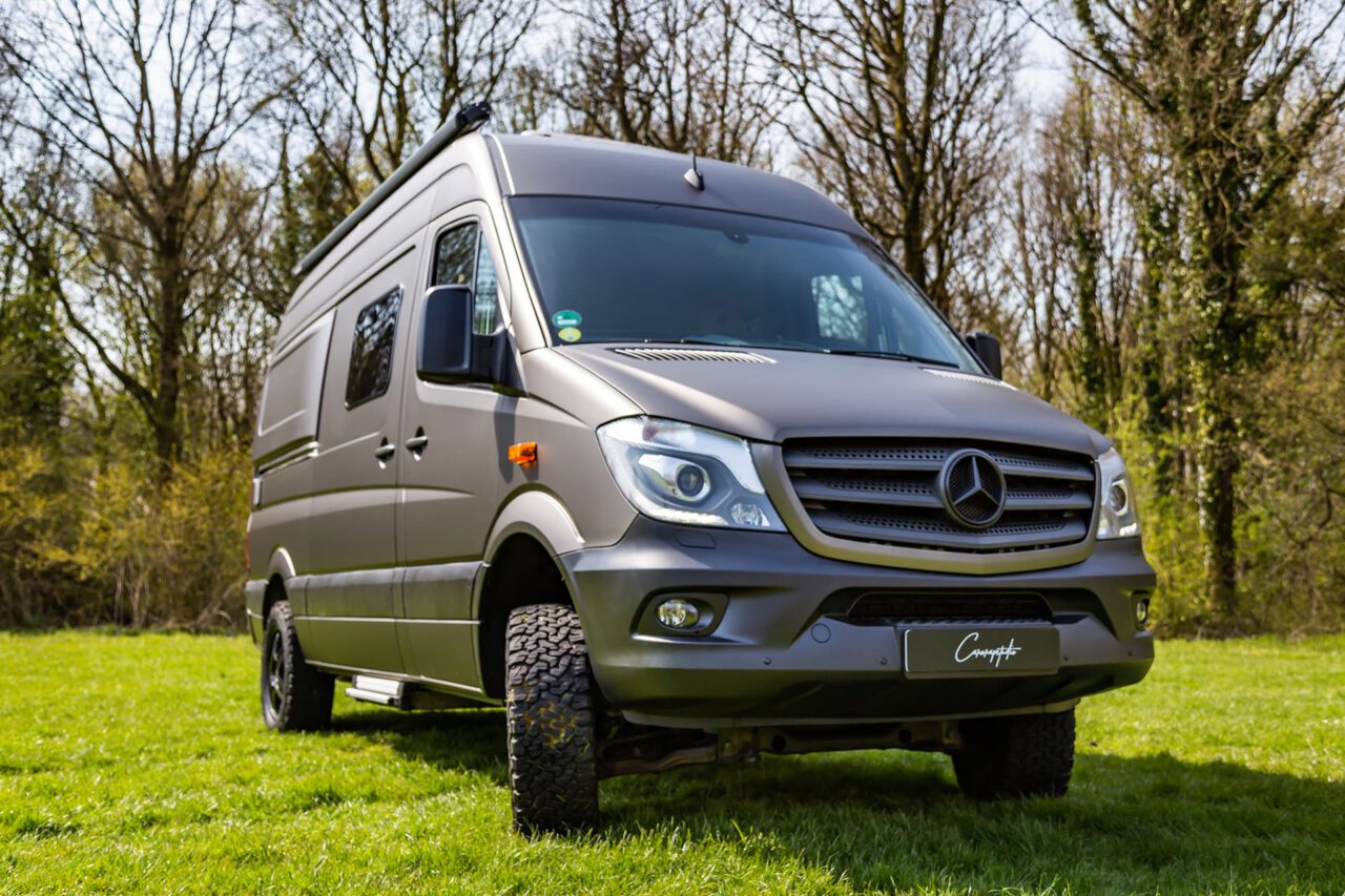Mercedes Hymer | CarWrapStudio | Bel 0229-746 011